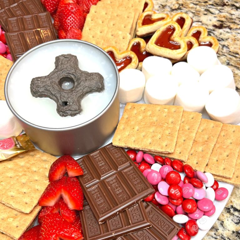 Valentines Day S'mores Board: A Creative DIY Valentines Activity